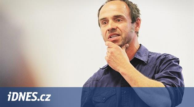 RECENZE: Horem pádem: odvaha, jež baví i káže - iDNES.cz