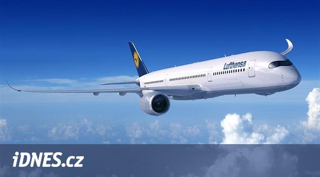 Ropa zlevňuje benzin, aerolinky si však drží ceny letenek - iDNES.cz