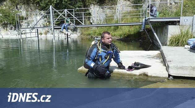 Musíte to mít v hlavě, říká potápěč o hlubinách Hranické propasti ...
