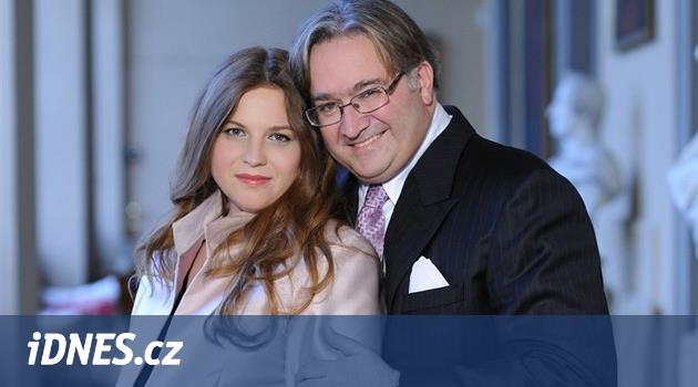 V Česku se narodil malý princ, jmenuje se Jacob Alexander Lobkowicz ...