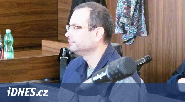 Za zpronevěru milionů v muzeu dostal falešný ekonom jedenáct let - iDNES.cz