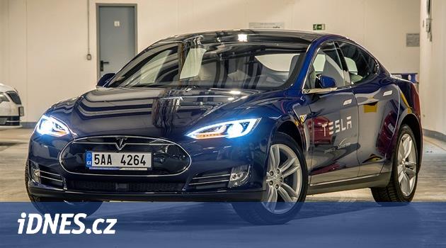 Elektrická superstar Tesla S je fenomén hlásící konec automobilismu ...