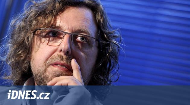 V ČT skončil Adam Komers, jedna z tváří stávky proti Bobošíkové - iDNES.cz