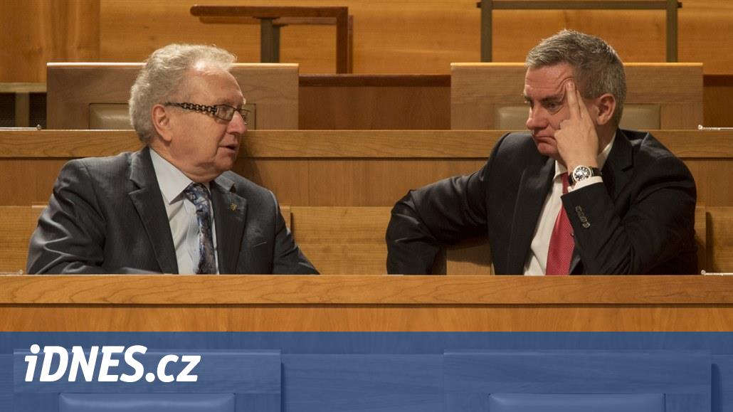 Zemanovci budou v Senátu řešit ČT, pozvali i Zemanova mluvčího - iDNES.cz