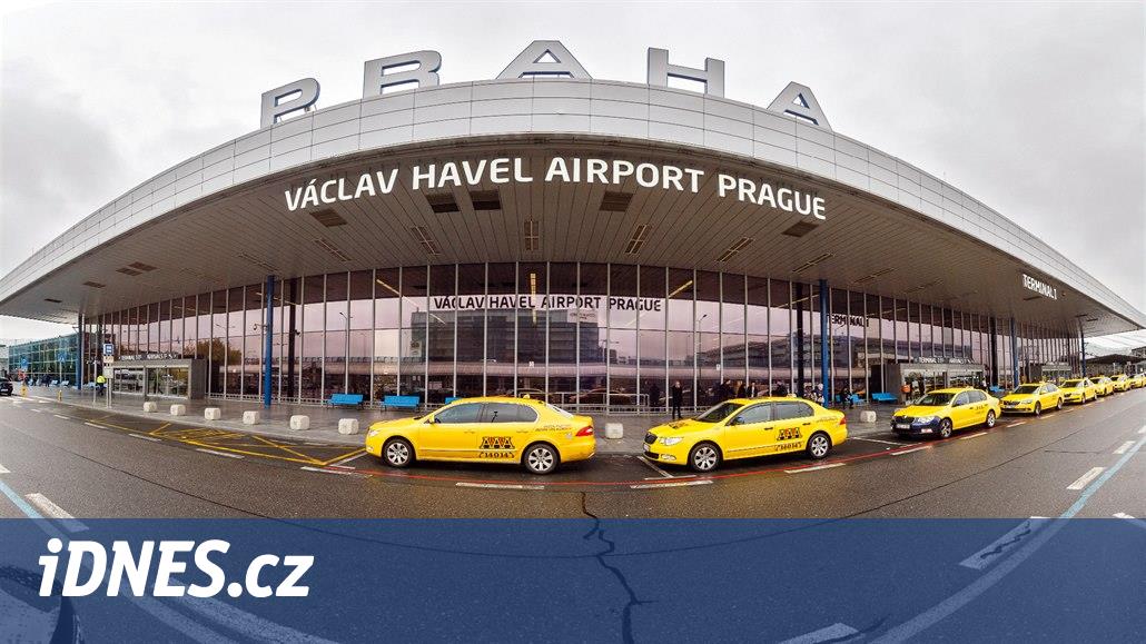 Pražské letiště zachraňují čeští „koupáci“. Léto bylo o 35 procent ...