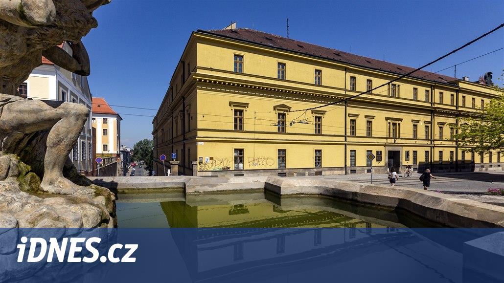 Hanácká kasárna v Olomouci projdou rekonstrukcí - iDNES.cz