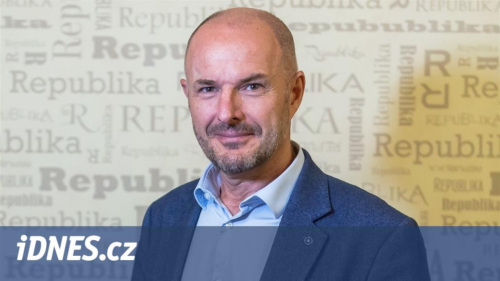 Jsem zárukou, že se nebude kmotrovat a politikařit, říká lídr STAN ...