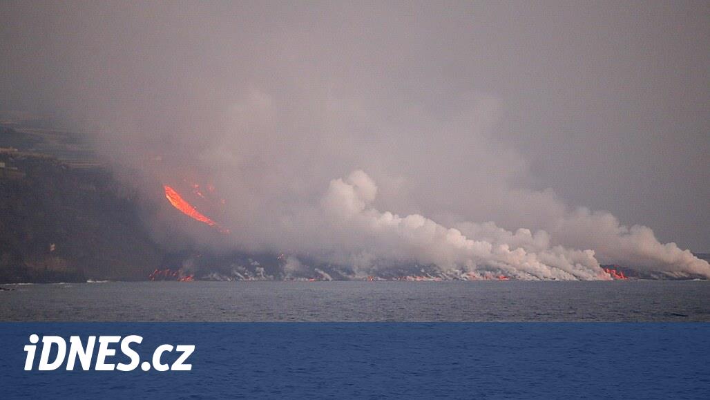 Sopka na Kanárských ostrovech vytvořila novou puklinu, valí se z ní ...