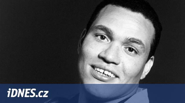 Na covid-19 zemřel Marc Wilmore, scenárista seriálu Simpsonovi - iDNES.cz