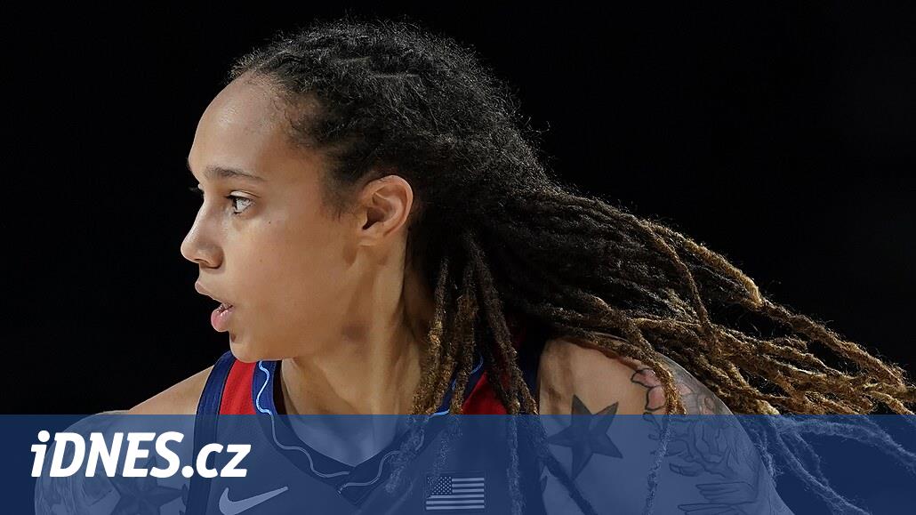 Basketbalistka Grinerová chce po propuštění z ruského vězení znovu hrát ...