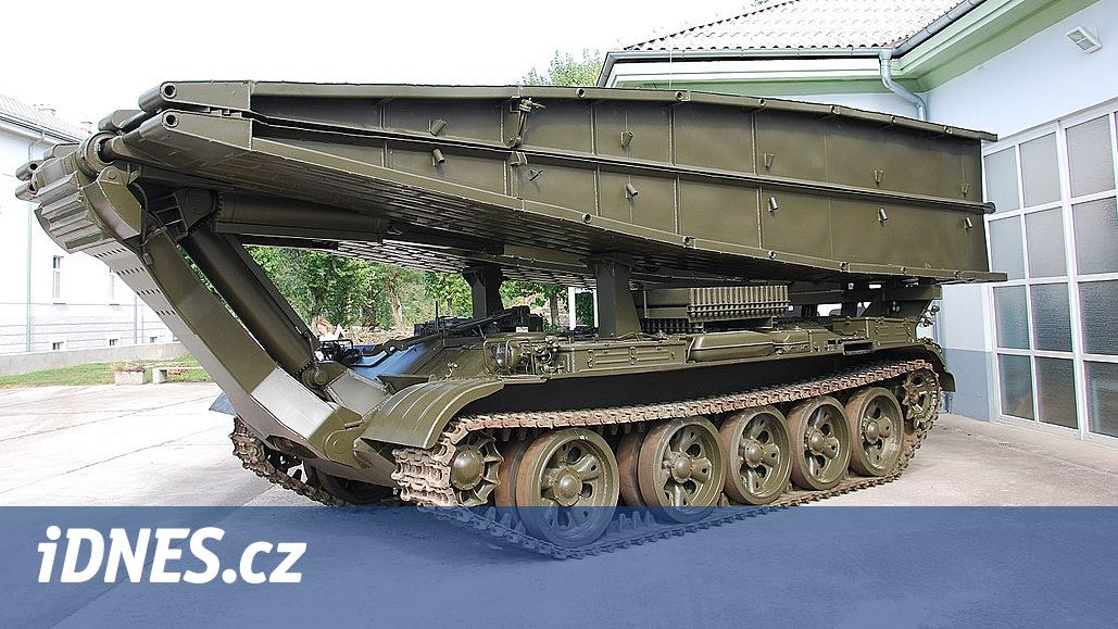 Krycí jméno MOTÁK. V Československu vznikly tři typy mostních tanků ...