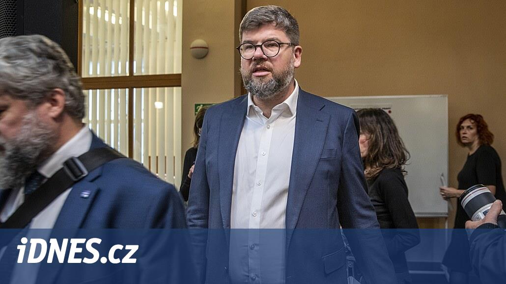 Pospíšil si k funkci náměstka primátora nechá post i plat europoslance ...