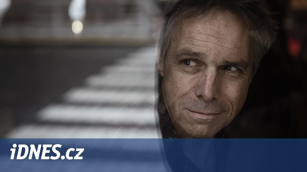 VIDEO: Název Zapomeňte na Shakespeara byla troufalost, přiznává Ledecký ...