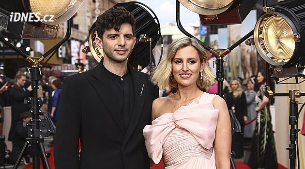 Laura Carmichael z Panství Downton porodila chlapečka - iDNES.cz