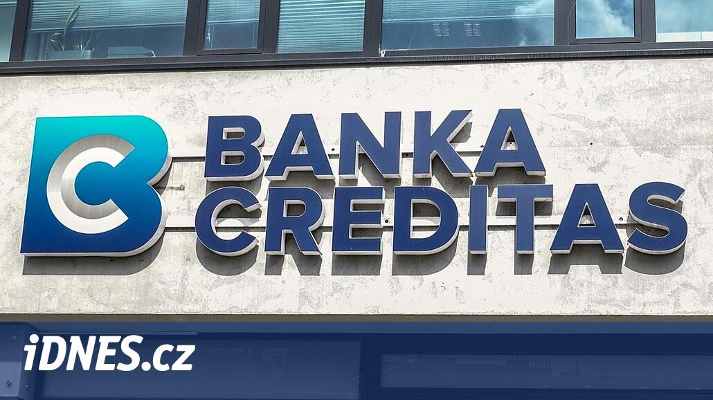 Max banka od října zmizí. Plně ji nahradí Creditas, která ji koupila ...