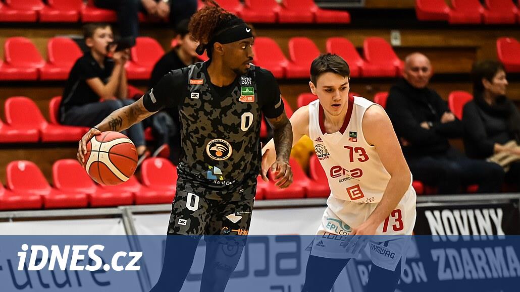 Trable Královských sokolů, v Nymburce se jim zranil Autrey - iDNES.cz