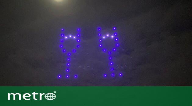 Magic Drones vykouzlily v Nymburce dronovou světelnou show - Metro.cz