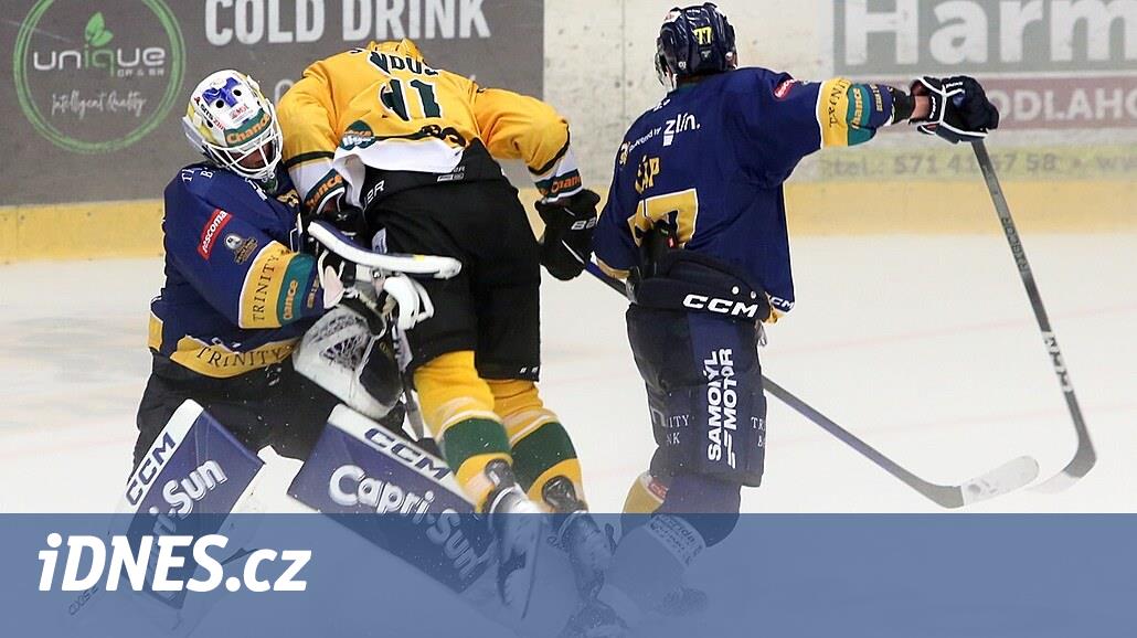 První valašské derby v sezoně: náraz do Hufa a výhra pro Vsetín - iDNES.cz