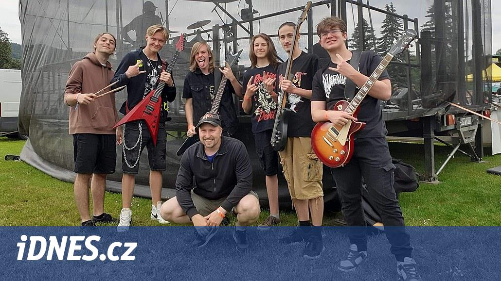 Mladí rockeři si libují v metalu, mají za sebou první studiové nahrávky ...