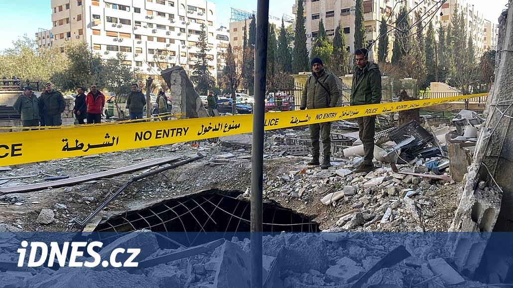 Izraelská raketa zasáhla v Damašku bytový dům, 15 lidí zahynulo - iDNES.cz