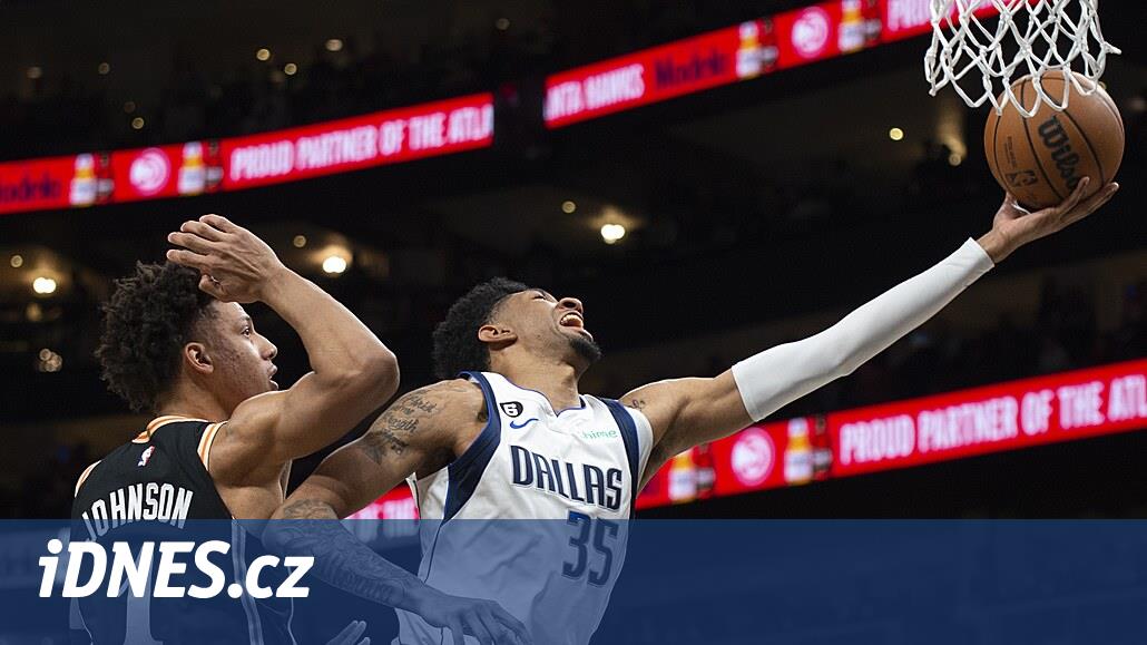 Trápící se Dallas v NBA prohrál i s Atlantou, New York už má jisté play ...