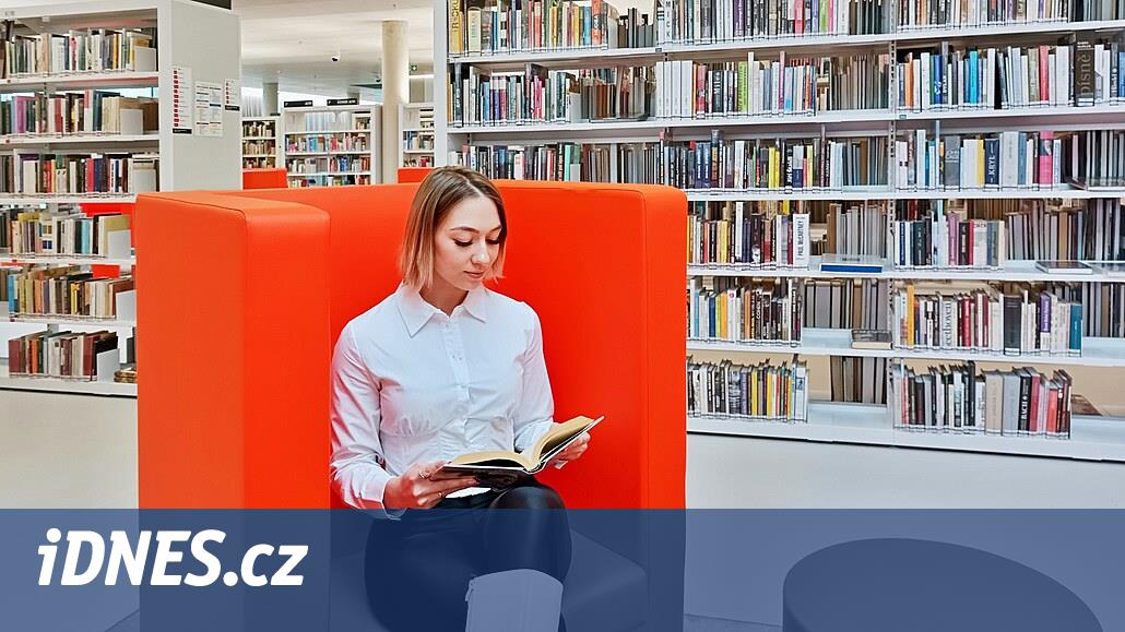 Jihočeské knihovny modernizují, nabízí online služby i šifrovací hru - iDNES.cz