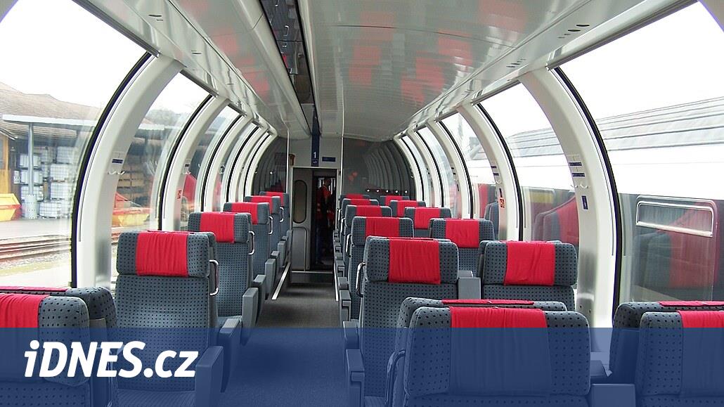 Panoramatický vlak nabídne ojedinělé výhledy, poprvé i na české železnici - iDNES.cz