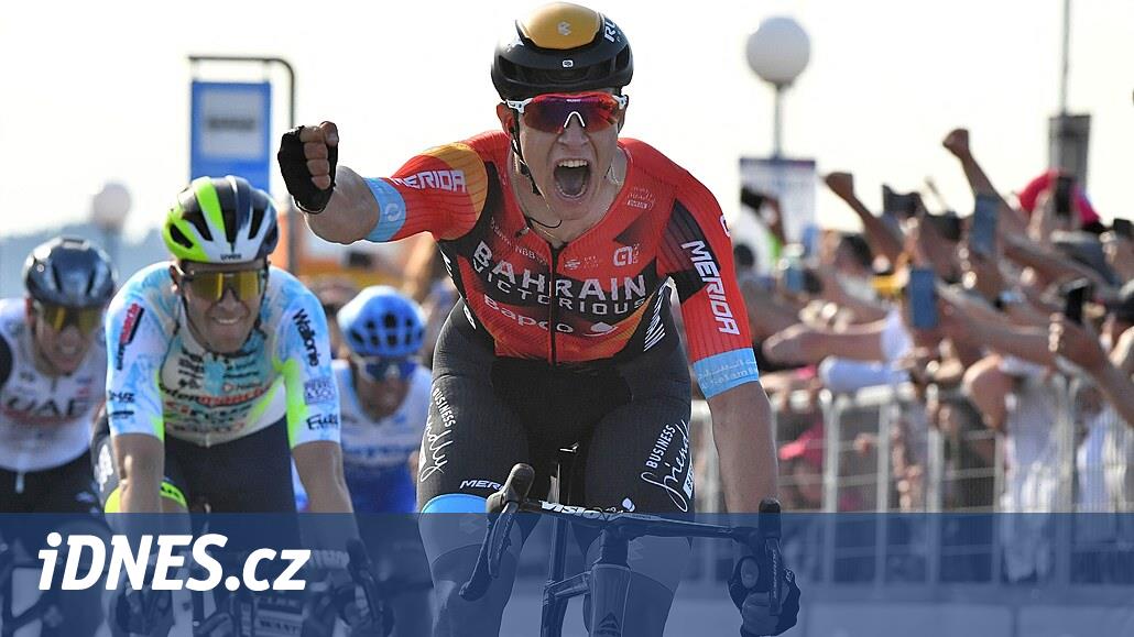 Italská radost na Giru. Milan předvedl suverénní sprint, další odstavil ...