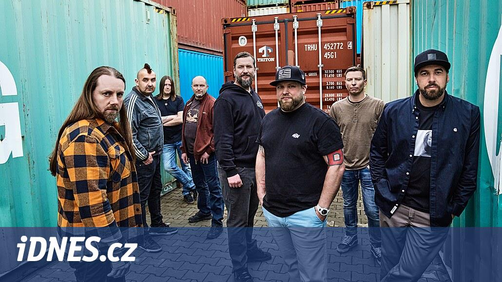 ŽIVĚ: Koncert kapely Divokej Bill v předvečer vydání nového alba - iDNES.tv