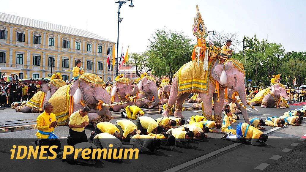 Vězení i za urážku králova psa. Thajci chtějí změnu nedotknutelnosti ...