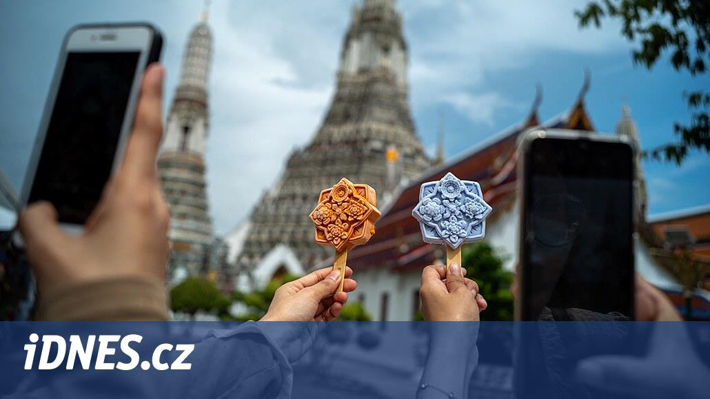 Thajská zmrzlina láká výletníky. Její tvůrkyně se inspirovala slavným ...