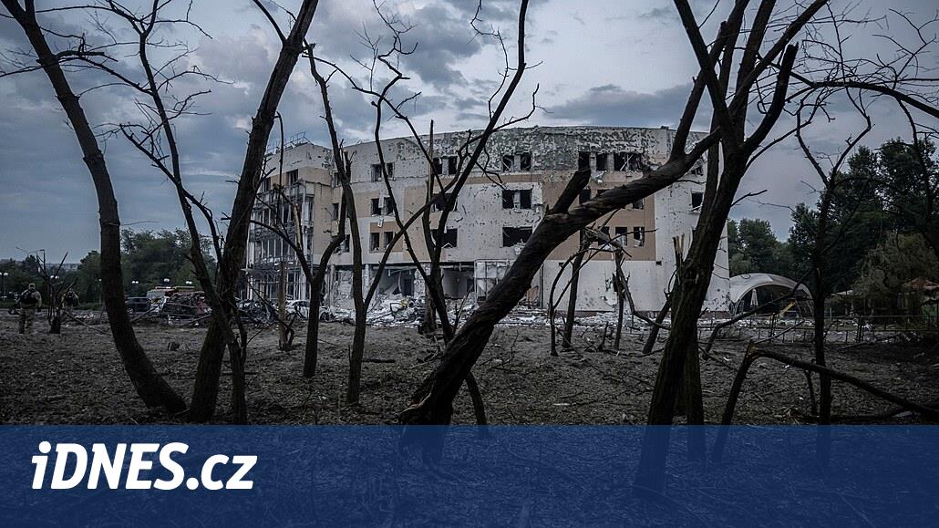 Rusko v Záporoží útočilo na hotel hostící dětský tábor. Používá ho i ...