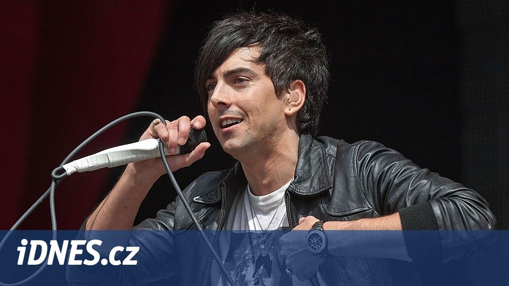 Ian Watkins: Pedofilního zpěváka pobodali spoluvězni - iDNES.cz