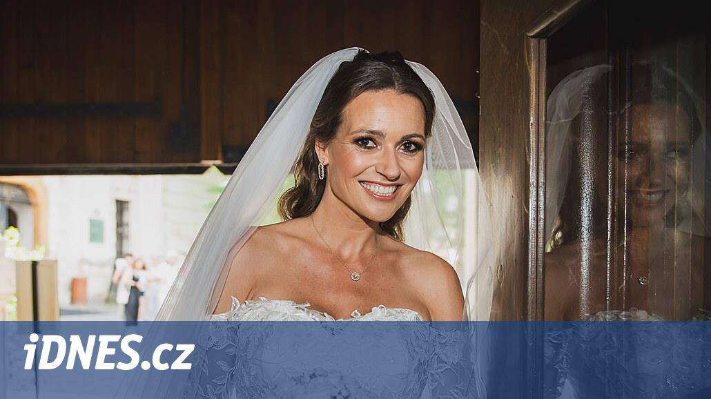 Modelka a moderátorka Eva Čerešňáková se vdala - iDNES.cz