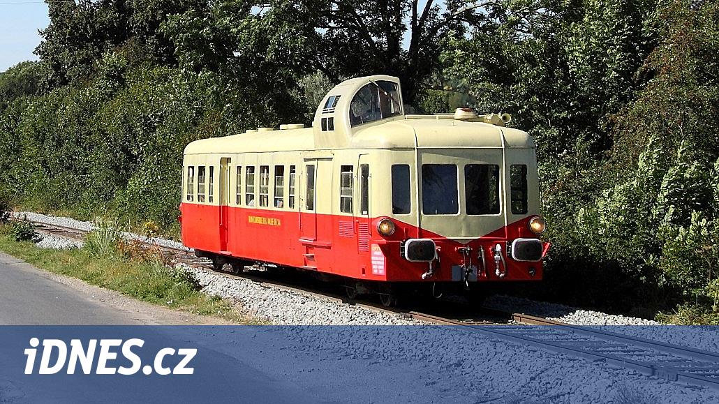 OBRAZEM: Zajímavost francouzské železnice. Picasso měl věž, a navíc ...