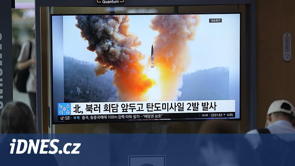 Zatímco je Kim v Rusku, Severní Korea odpálila další dvě balistické ...