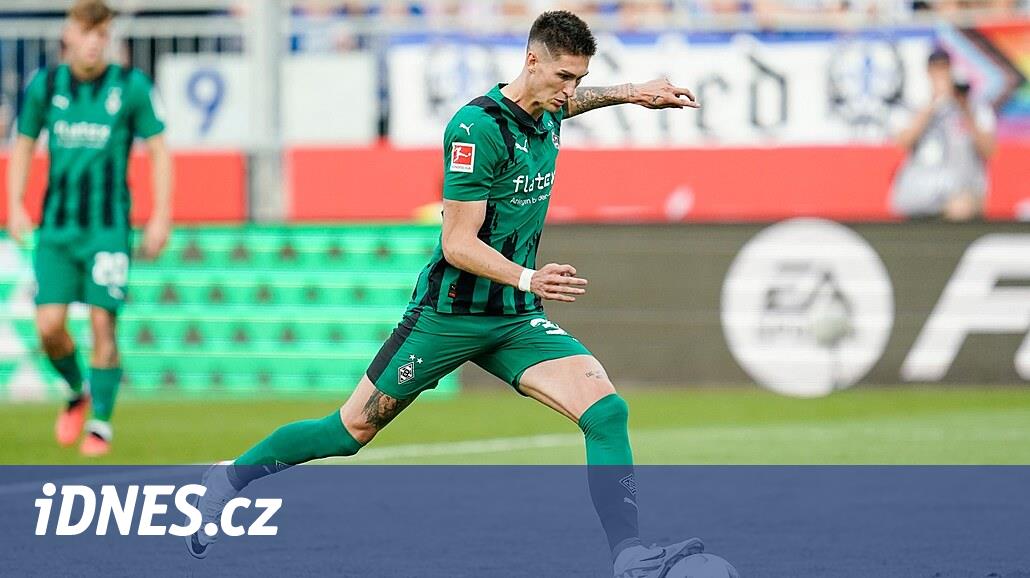 Čvančara nejprve nedal penaltu, pak vystřelil Gladbachu remízu - iDNES.cz