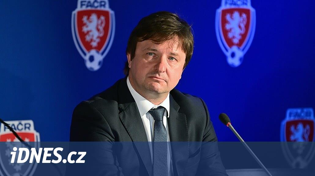 Fotbalová asociace hledá nového generálního sekretáře, Valtr rezignoval ...
