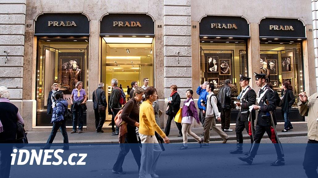 Chanel chce převzít módní dům Prada, na obzoru je obchod za miliardy ...