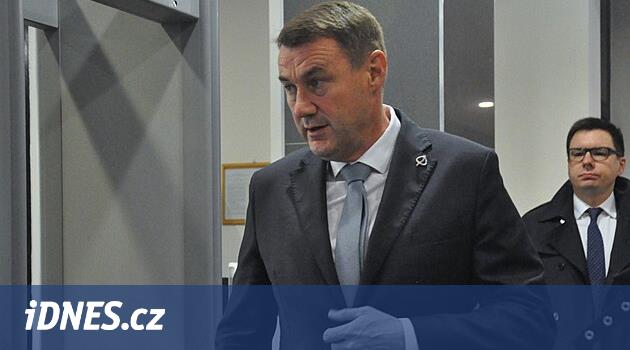 Soud v kauze hejtmana Půty neschválil dohodu Metrostavu o vině a trestu - iDNES.cz