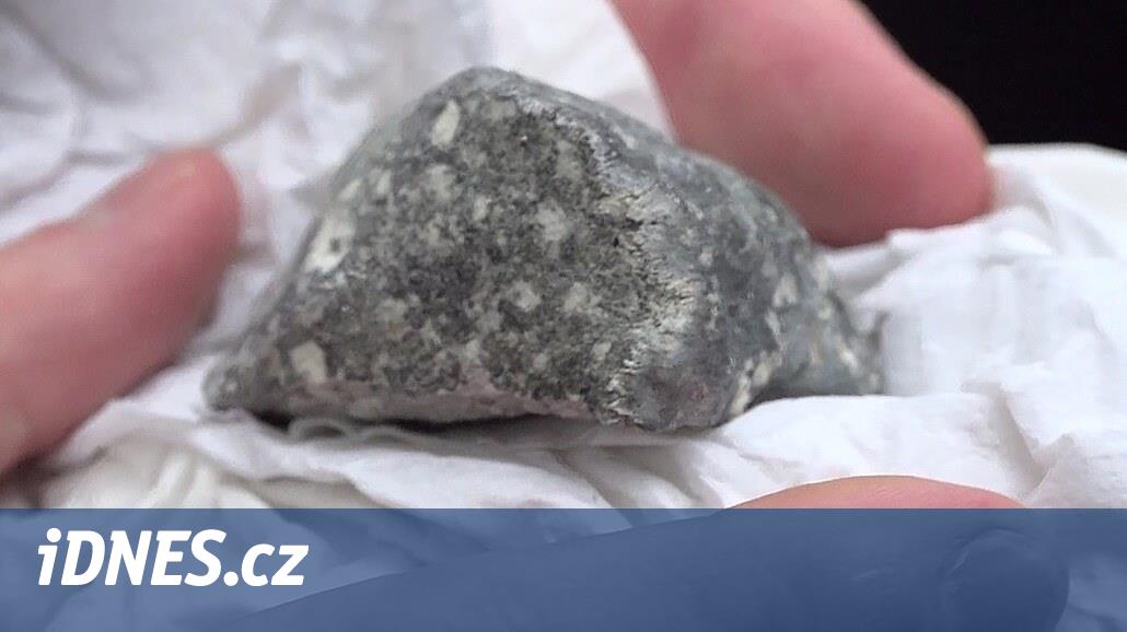 U Berlína zanikla planetka 2024 BX1. Na výpočtu dráhy se podíleli čeští vědci - iDNES.cz