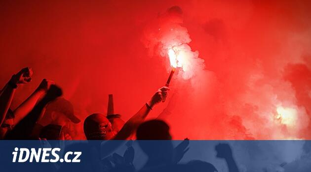 Fanoušci versus hooligans. Do kotle chodí tátové, Jude Slavie je štve ...