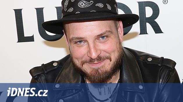 Kuba Ryba z kapely Rybičky 48: S depresí mi pomohla ayahuasca - iDNES.cz