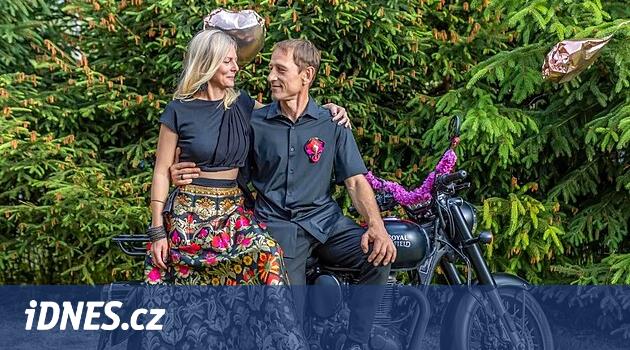 Matěj Homola z kapely Wohnout se oženil - iDNES.cz