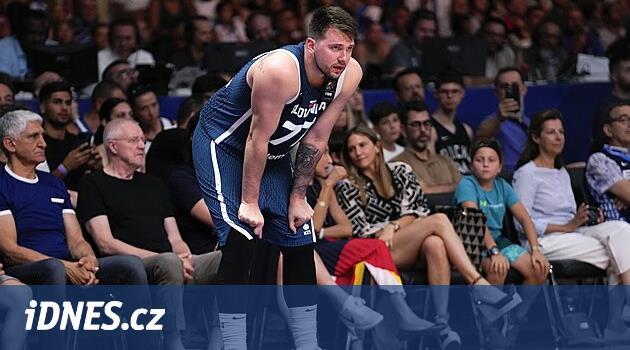 Dončič olympijskou misi nedotáhl, v souboji hvězd se radoval Adetokunbo - iDNES.cz