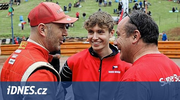 Skvělý start a výhra. V Nové Pace triumfoval autokrosař Horák - iDNES.cz