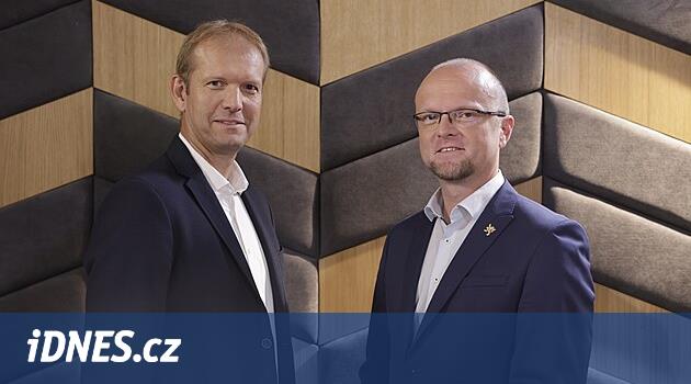 Salfický se v duelu s Netolickým přeli o populismus a rozpočtovou ...