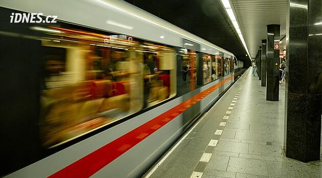 Praha schválila aktualizaci standardů kvality pro vlaky metra - iDNES.cz