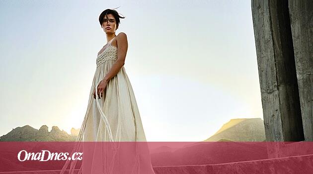 Mějte to na háčku. Něžně ženská móda táhne už roky, obzvlášť v létě ...