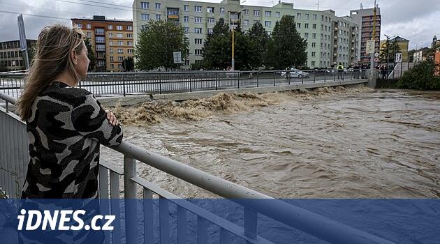 Povodně 2024: V Opavě musí zbourat most na Ratibořské ulici, nový má být na jaře - iDNES.cz